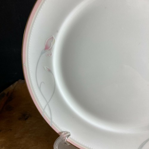 Lenox Debut Collection Georgiana Pink & Gold Rim Bone China Various ...
