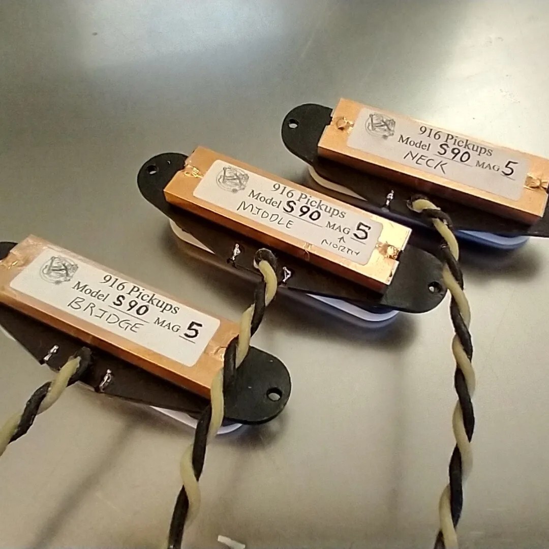 916 Pickups - Stratocaster P-90 Set. Black Bobbins. Chose your Alnico ...