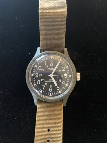 Vintage Timex MacGyver Camper Military Field Watch Men 35mm Green ...