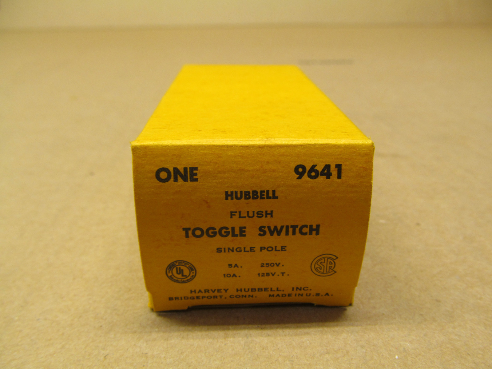 LOT OF 2 NIB HUBBELL HBL9641 9641 FLUSH TOGGLE SWITCH 1P 5A 250V (6 ...