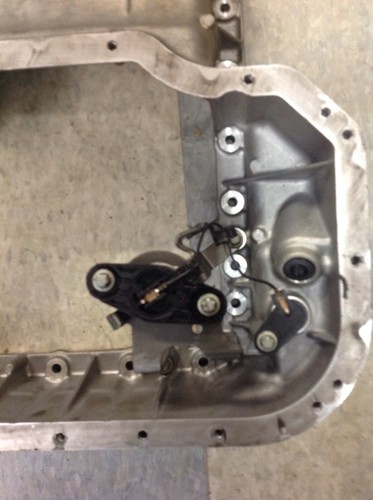 07-11 Mercedes W221 S550 CL550 GL450 Upper Oil Pan Section 2730142202 ...