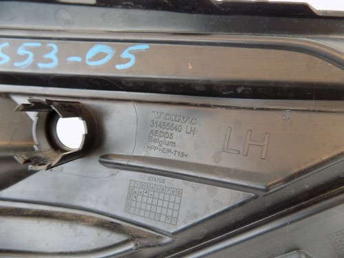 VOLVO V60 2018-ON FRONT BUMPER LEFT FOG LIGHT SURROUND TRIM 31455640 ...