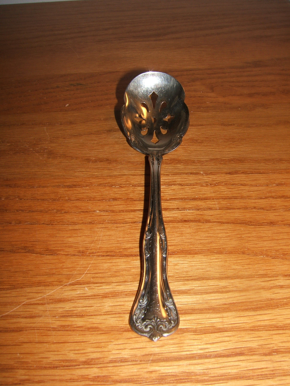 Antique National Double-Tested Silverplate Queen Elizabeth Slotted ...