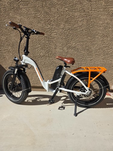 White RAD Mini 2 Folding E Bike, step-thru, excellent condition | eBay