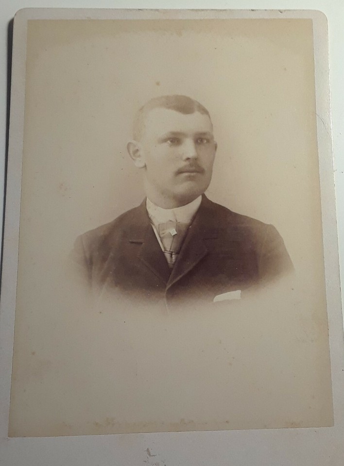 Vintage Cabinet Card Photo Man Silver Goatee -Tie Suit by Sainsbury ...