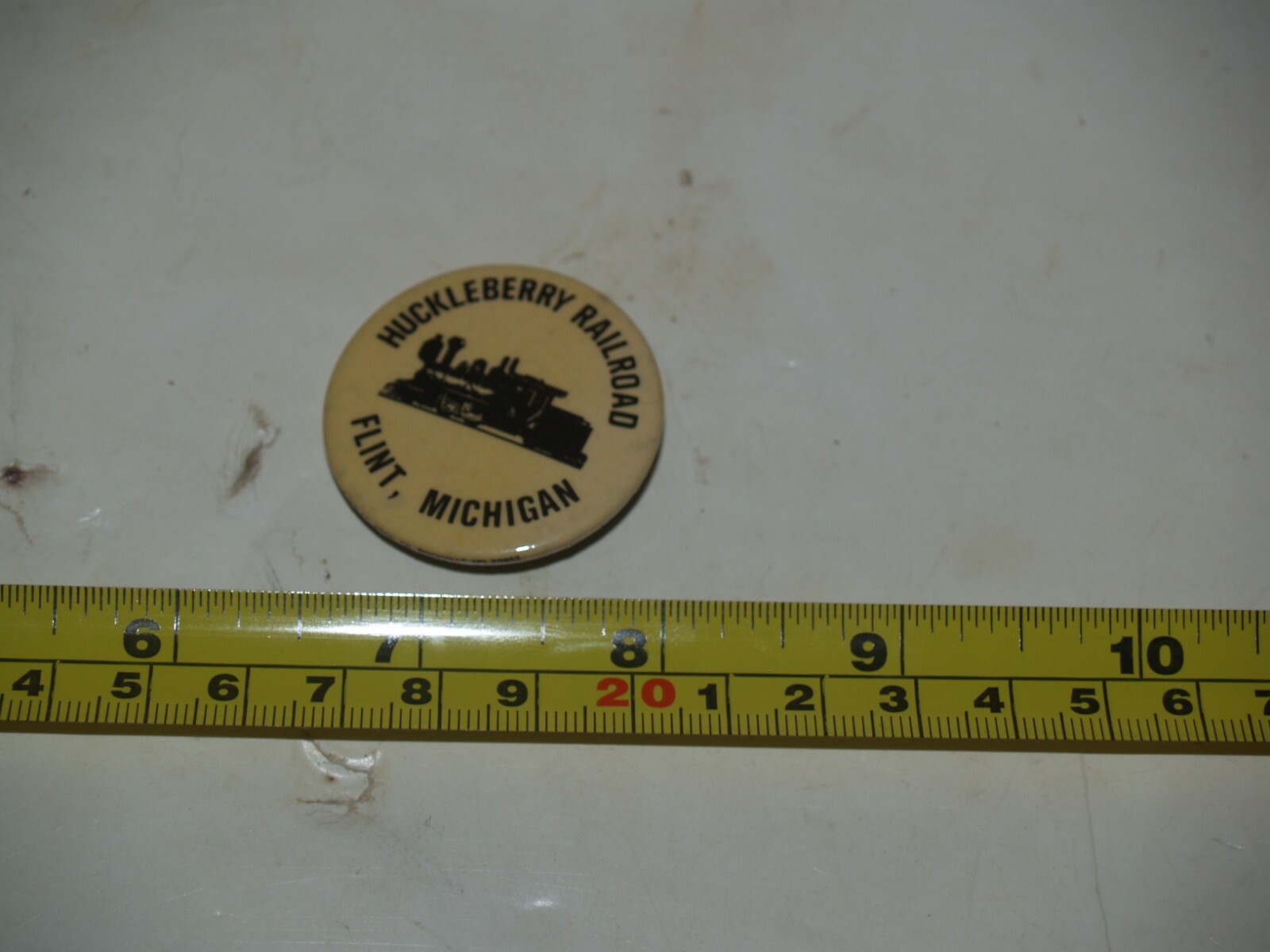 Vintage Huckleberry Railroad Flint Michigan pinback pin Button 1 1/2 ...