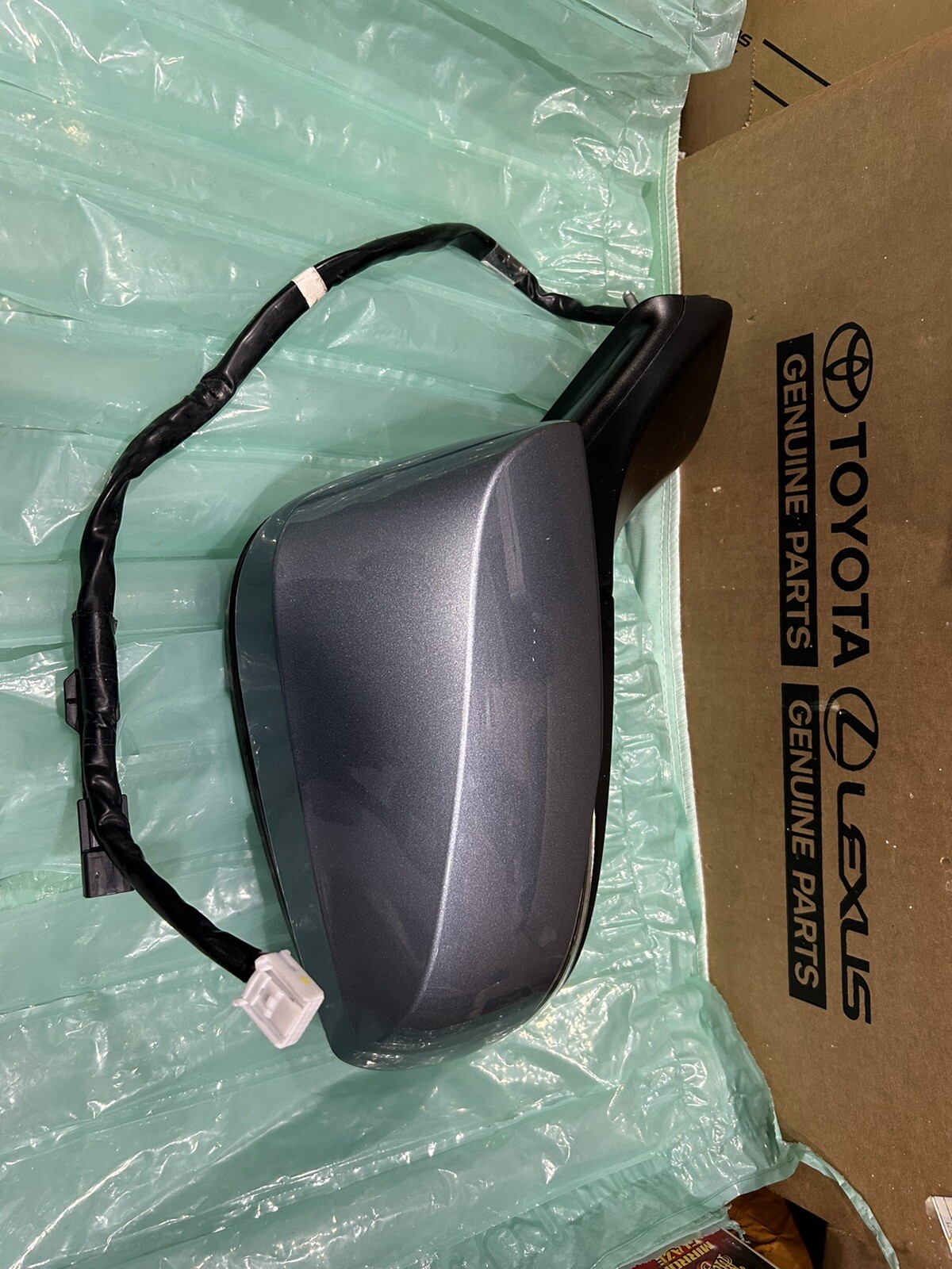 2020-2024 Toyota Highlander Passenger Side Mirror ,W /Camera /BSM , OEM ...
