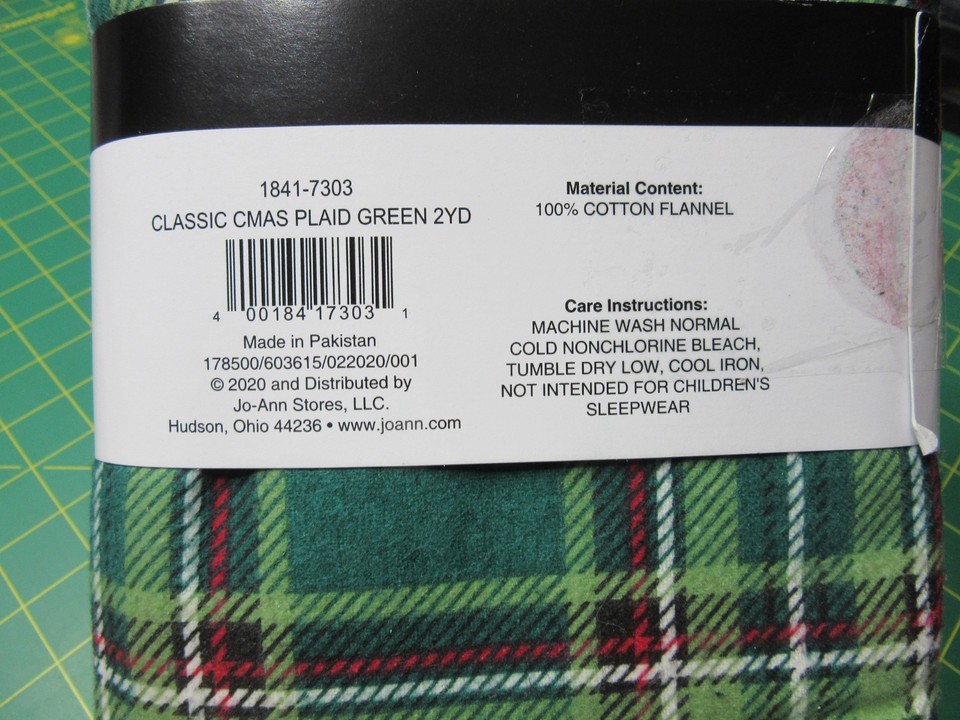 2 YDS UNCUT SUPER SNUGGLE FLANNEL FABRIC CLASSIC CHRISTMAS PLAID GREEN ...
