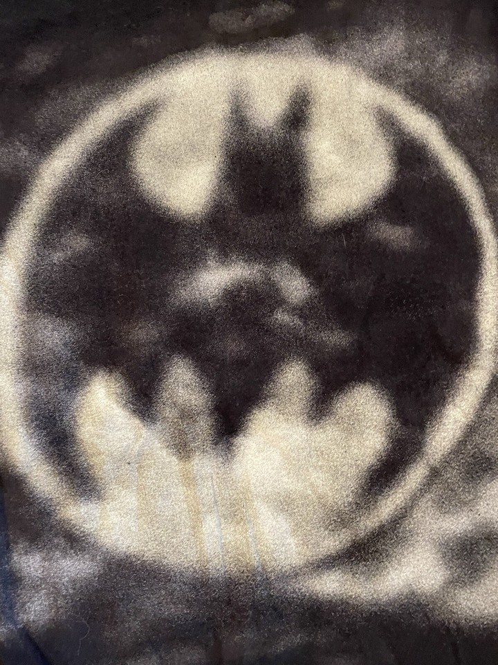 Vintage Batman Signal T Shirt Size Medium Changes Tag VTG Joker Riddler ...