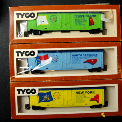 Tyco Boxcars