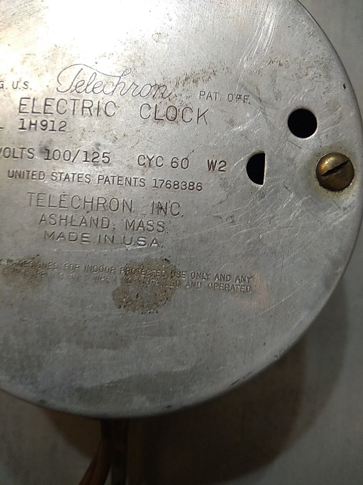 TELECHRON Model 1H912 ELECTRIC WALL CLOCK in Box 12" Works! AC PLUG-IN ...