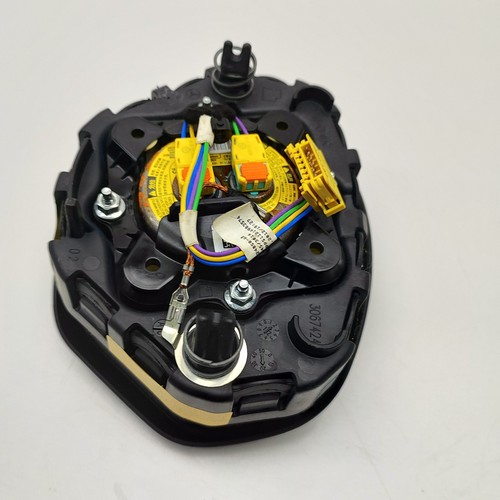 MERCEDES-BENZ CLS C218 Lenkrad-Sicherheitstasche SRS A1728601602 2012 ...