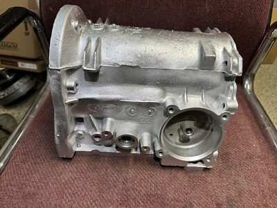 C5 TRANS CASE E2AP-7006-AA EMPTY 4X4 CASE FILL 9 BOLT VALVE BODY NO ...