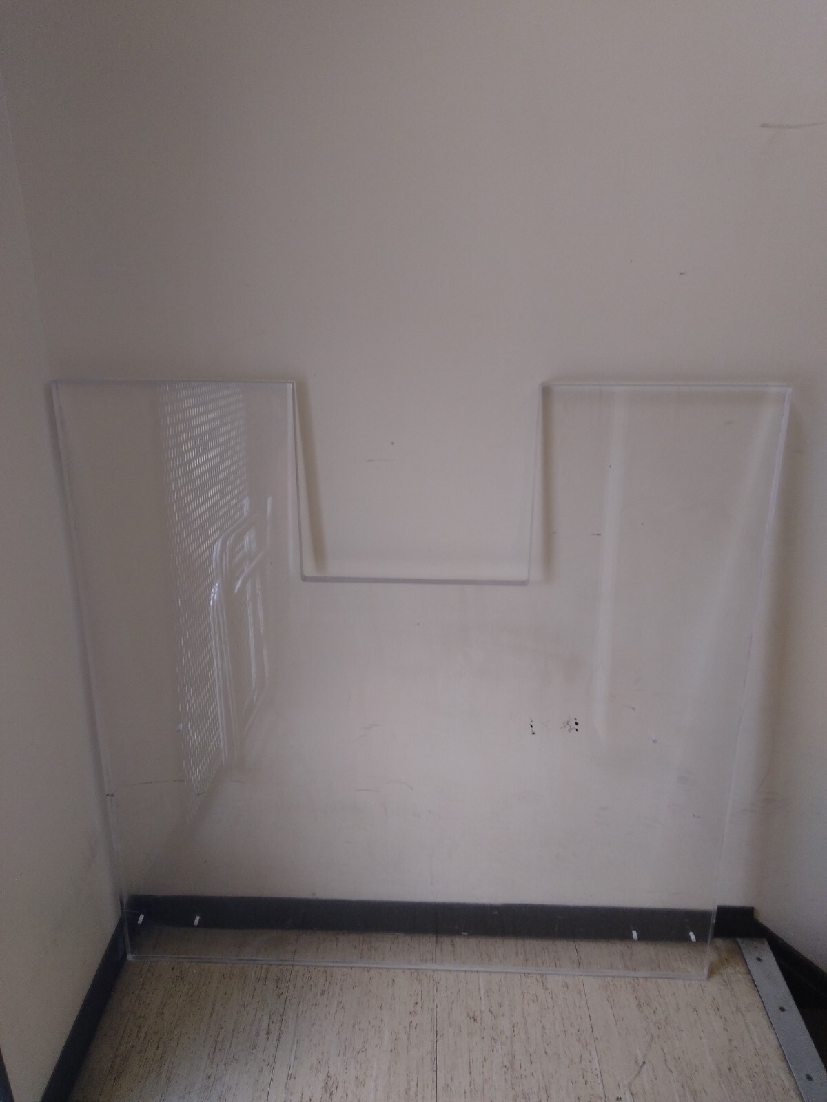 Polycarbonate bullet proof bank teller window with opening. 48x48x1.25 ...