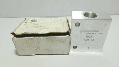 Sun Hydraulics ECJ 1IM1-AA Line Mount 3 Port Manifold | eBay