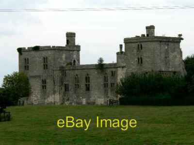 Photo 6x4 Wressle Castle Woodhall/SE6931 It seems a shame to allow such ...