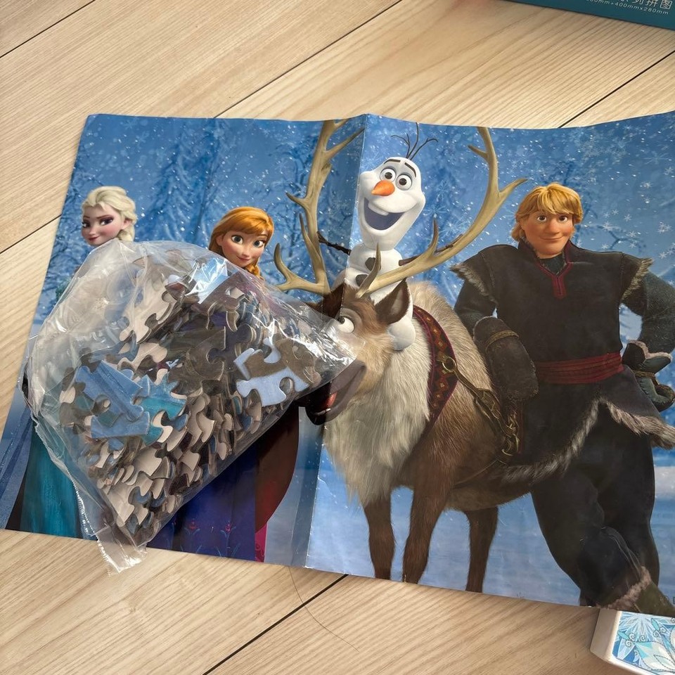 Disney Frozen Anna & Elsa 214-Piece Jigsaw Puzzle, Exclusive, New 22s ...