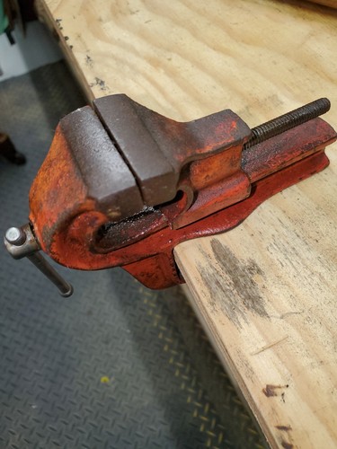 VINTAGE UNMARKED 1 1/2'' JAW TABLE CLAMP MOUNT VISE JEWELER'S MACHINIST ...