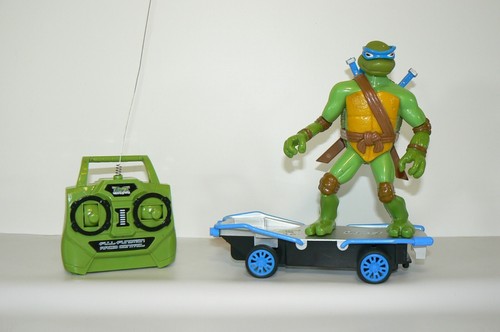 2010 TMNT Mirage Teenage Mutant Ninja Turtle Leo Skateboard Sewer ...