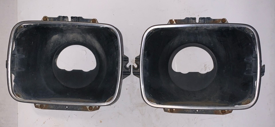 1981 - 93 Dodge D100 D150 D350 Original OEM Headlight Buckets & Trim ...
