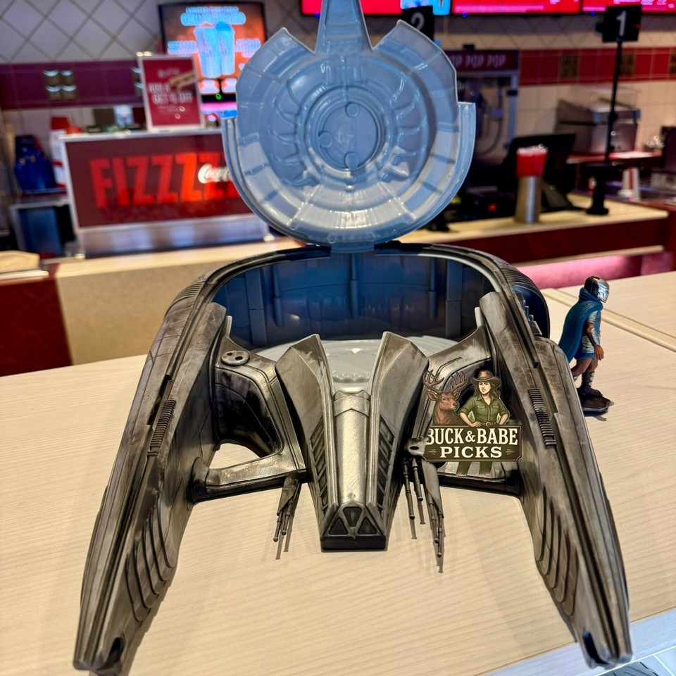 Predator: Badlands Ship Popcorn Bucket 2025 Theater Exclusive | New in ...