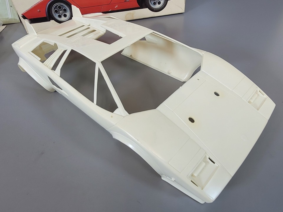 Tamiya R/C 1/12 Lamborghini Countach LP500S Spare Body Parts Set ...