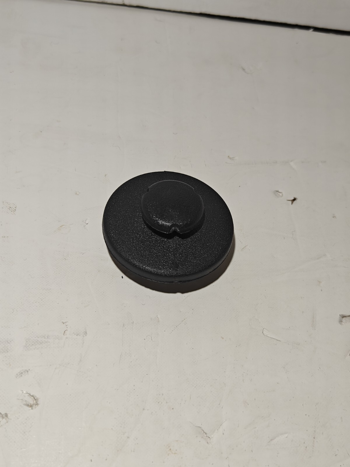 2003 to 2007 Cadillac CTS Trunk Carpet Retainers 2 X Cargo Net Nuts for ...