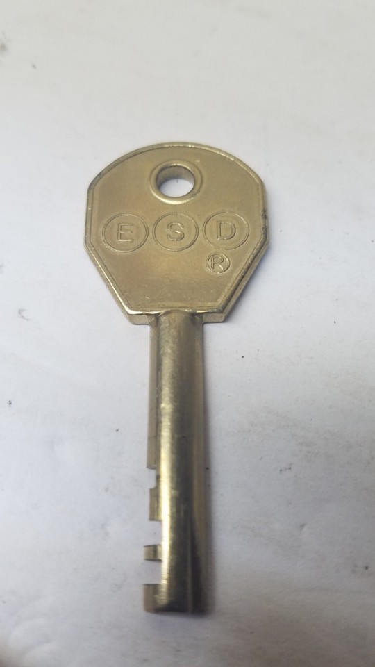 X40380 ESD Laundry Coin Box Key XEP | eBay