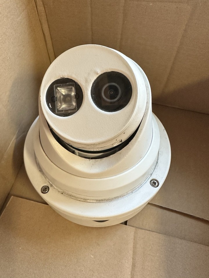 Hikvision IP Camera DS-2CD2325FWD-I 2.8mm 2MP + backbox | eBay