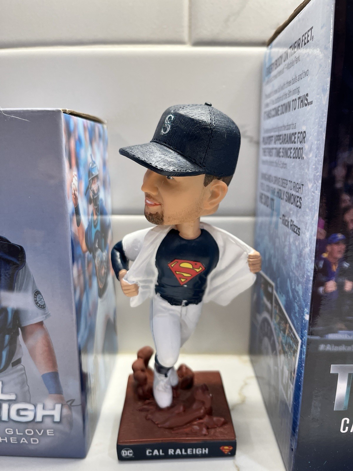 Seattle Mariners Cal Raleigh Clinch Platinum Glove Superman SGA ...