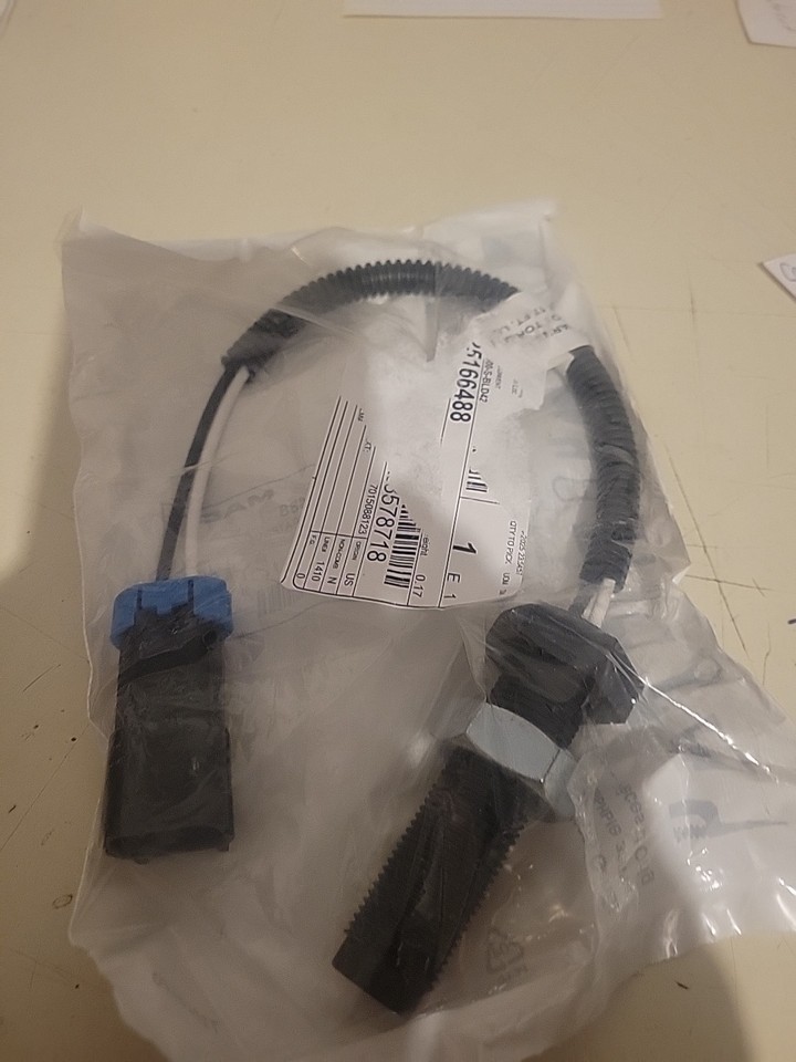 Genuine OEM Mack Speedometer Sensor 25166488 64MT439M USA Made 🇺🇸 | eBay