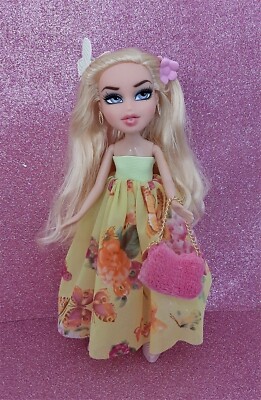 💖🌈 🧚🦄 Bratz Doll - CLOE STRUT IT 2012 - REDRESSED | eBay