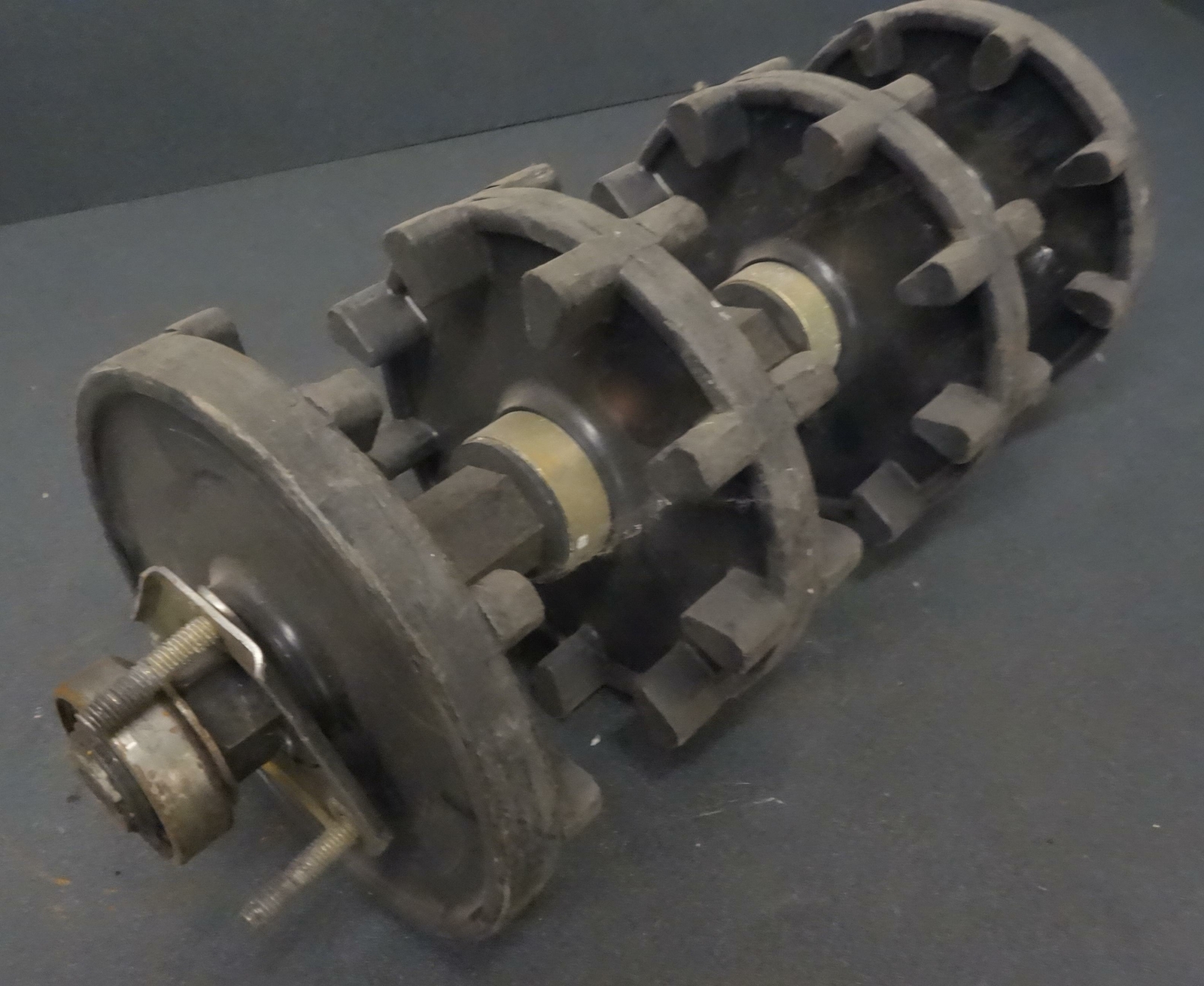 Ski-Doo Drive Cog Kog Axle Shaft W Sprockets Assembly | eBay