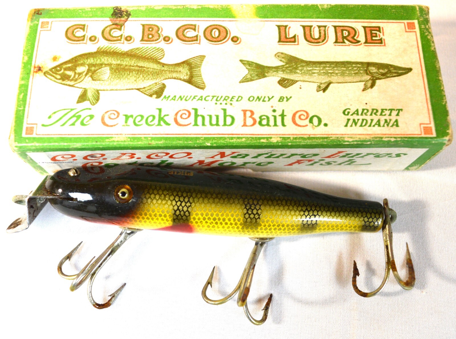 Antique - C.C.B. Co. LURE W/Box. Pikie, Wood W/Glass Eye No. 701 | eBay