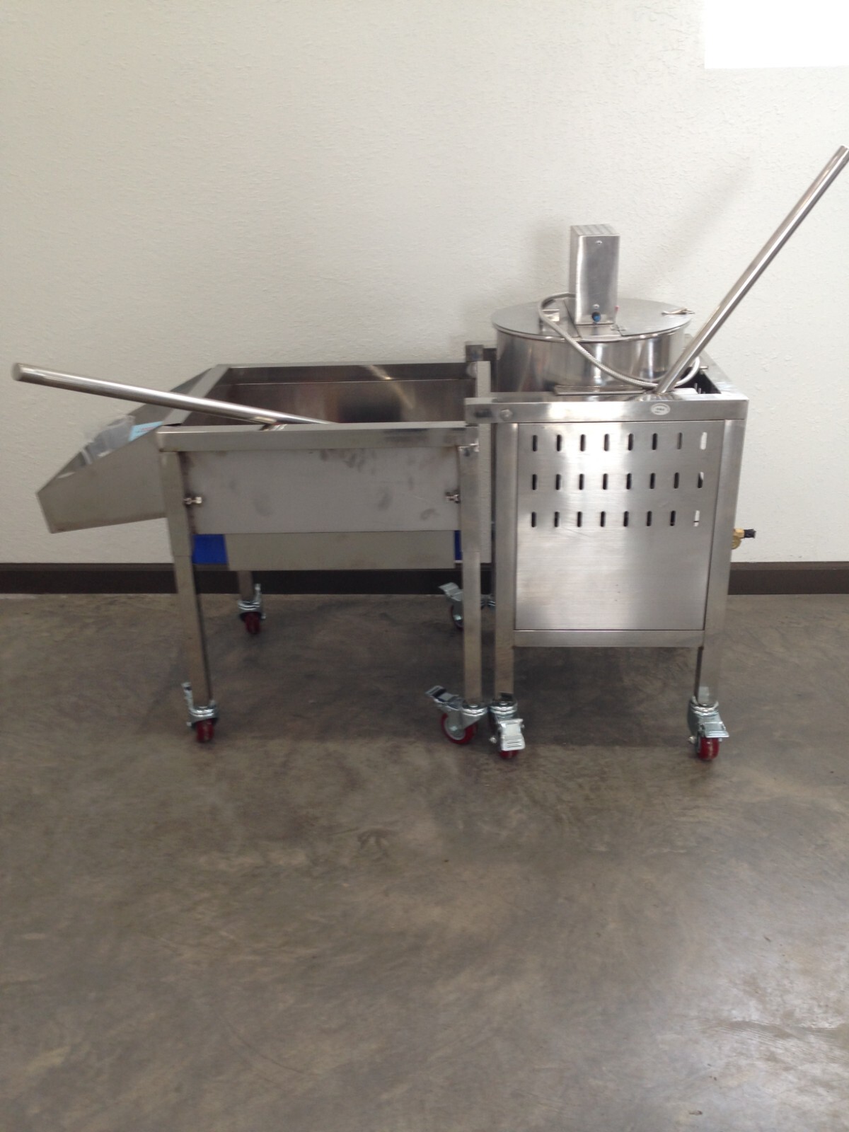 kettle corn popcorn commercial 30 qt with single tray sift table ...