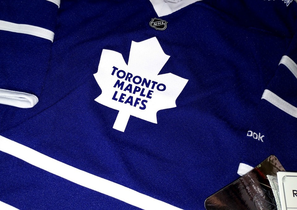 BRAND NEW TAGS TORONTO MAPLE LEAFS 12-24 INFANT/BABY NHL LICENSED ...
