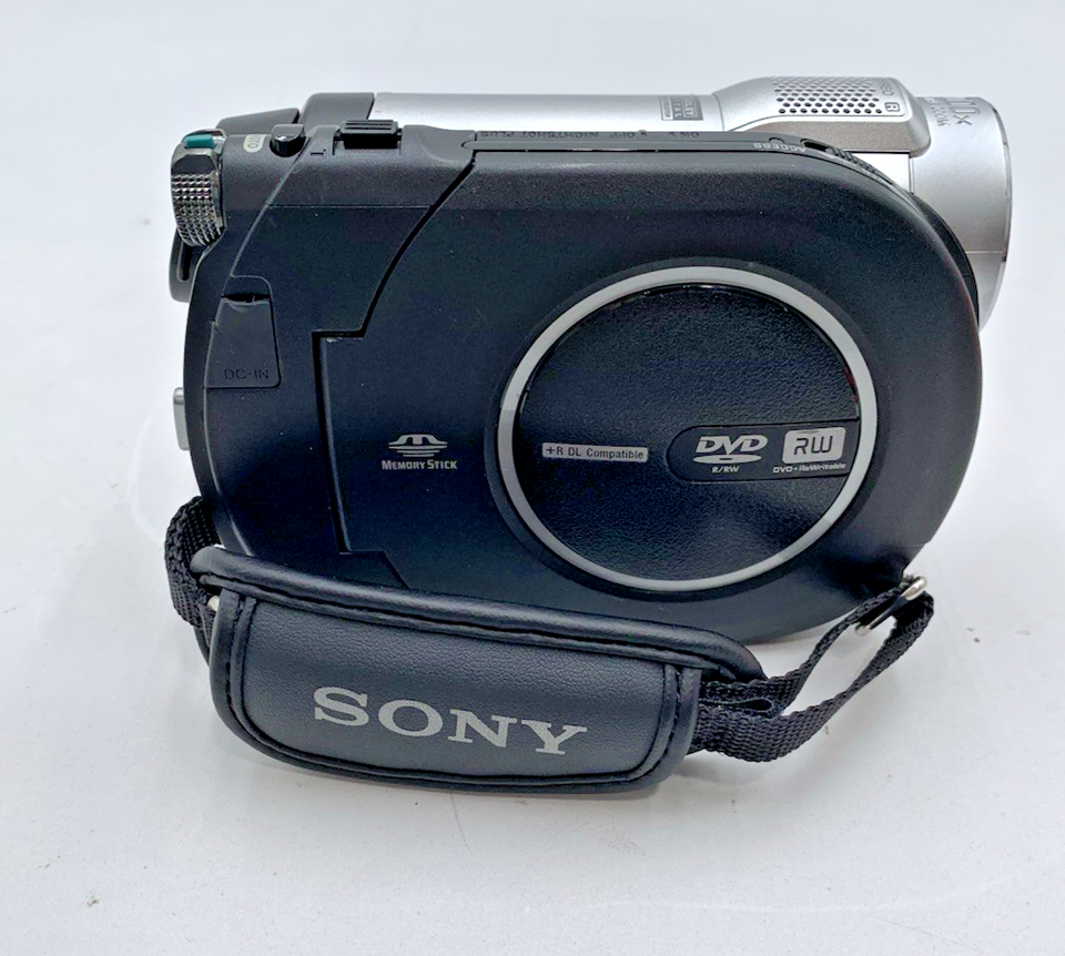 Sony DCR-DVD610 Handycam Hybrid Movie Recording 40x Optical Zoom 2000x ...