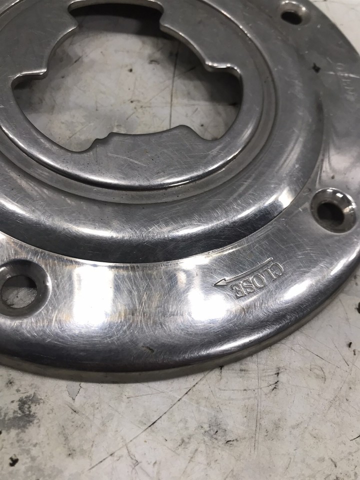 06 Hurricane Fun Deck GS201 Boat Sequoia table seat mount base bracket ...