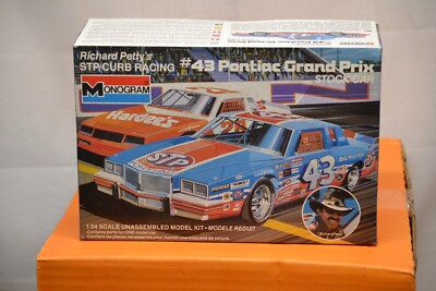 MONOGRAM RICHARD PETTY PONTIAC GRAND PRIX MODEL KIT .. BOX ONLY NO KIT ...