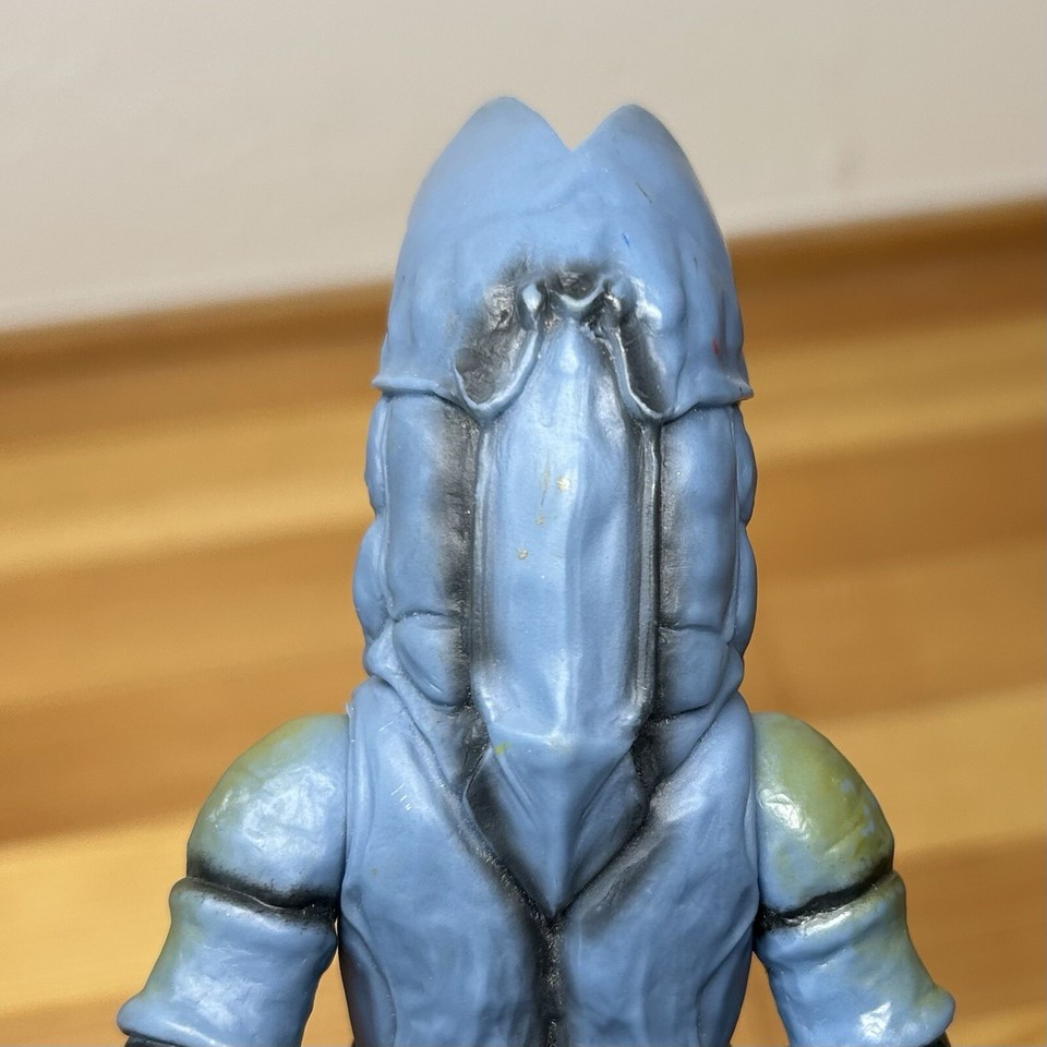 Bandai Ultraman Kaiju Alien Baltan 2004 Ultra Monster Series Figure Toy ...