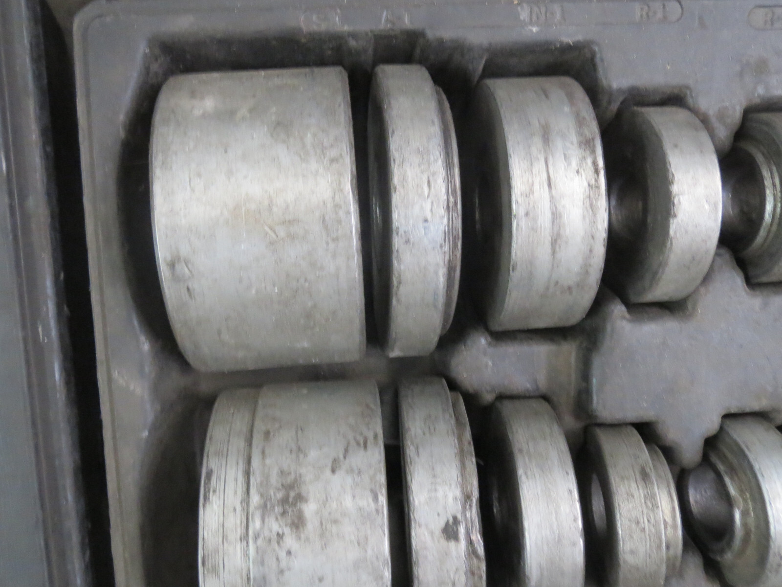 OLD FORGE HUB-SHARK Wheel Bearing Puller - MISSING PARTS - 2 boxes | eBay