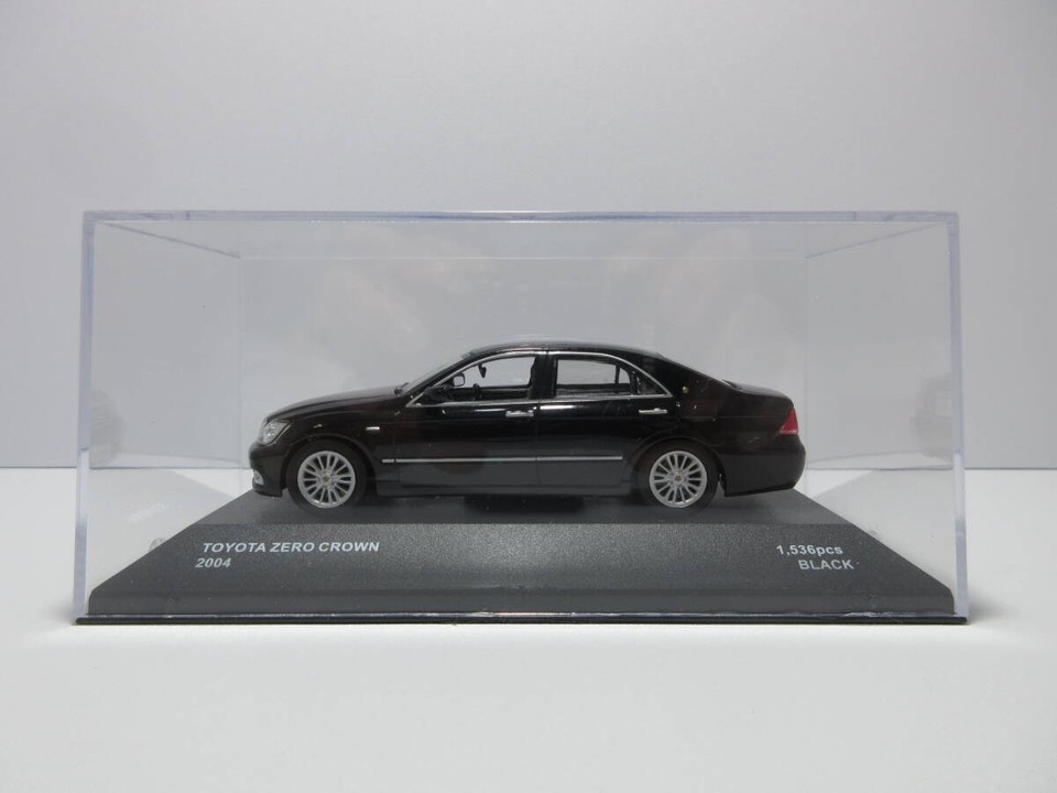 1/43 Kyosho J Collection Toyota 12Th Generation Crown Royal Saloon G 18 ...