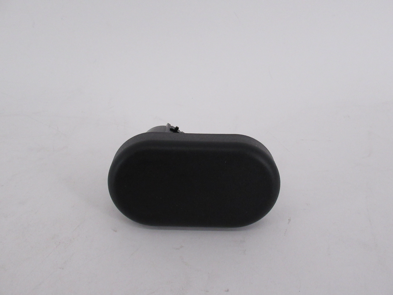 Genuine OEM Toyota 82821-0C070 Right Rear Tow Hook Cover Connecetor | eBay