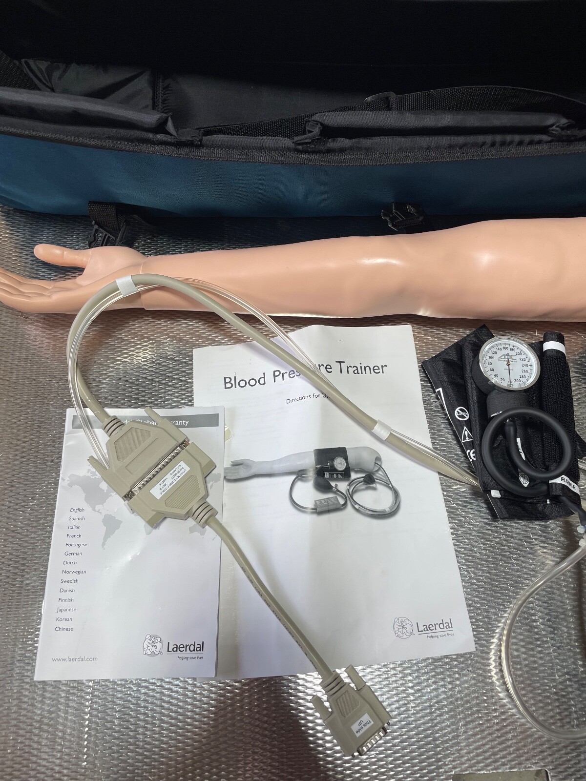 LAERDAL VITALSIM BLOOD PRESSURE TRAINER VITAL SIM SIMULATOR MANIKIN | eBay