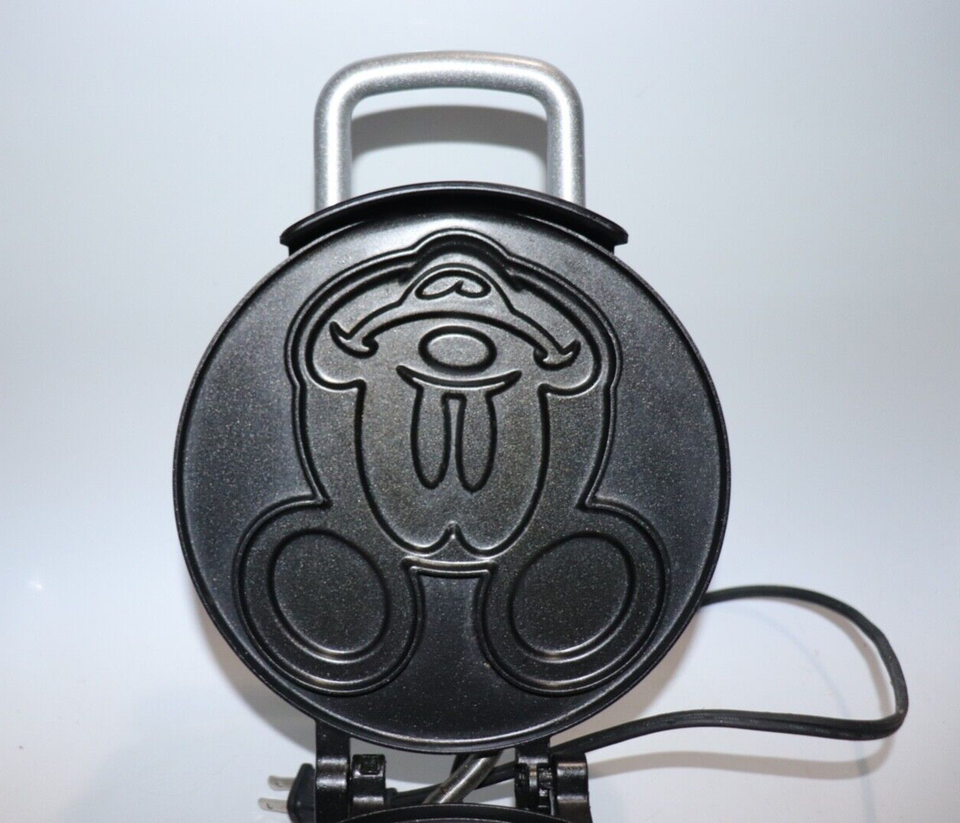 Disney DCM-1 Classic Mickey Waffle Maker Brushed Stainless Silver ...