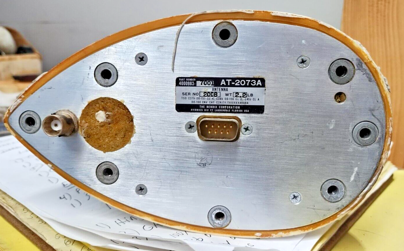 Bendix AT-2073A Antenna + ADF Amp, P/Ns 4000983-7001, 4001157-7001, Used | eBay