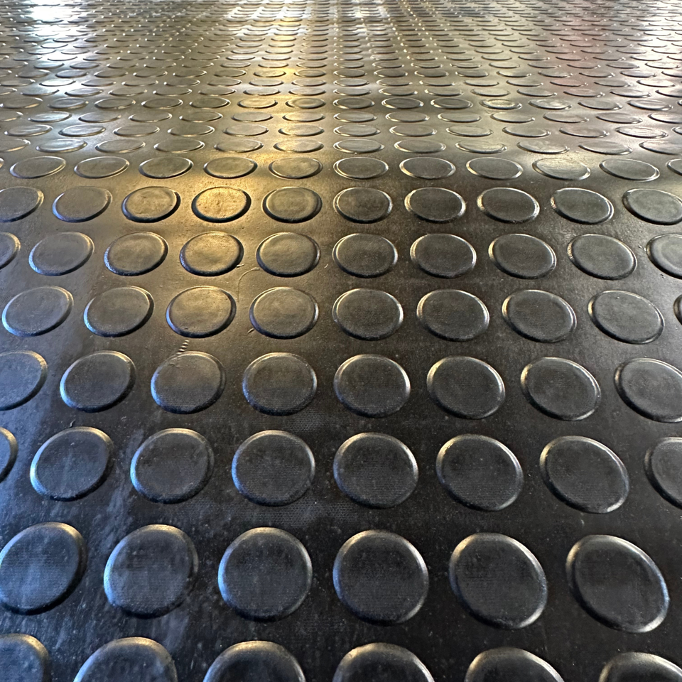 Coin/Penny Rubber Matting 1.2m, 1.5m x 3mm & 5mm Gym Flooring, Garage ...