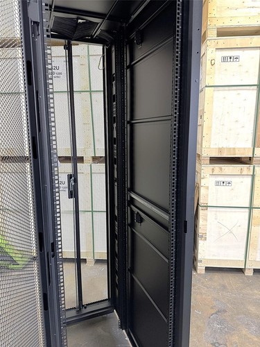 AR3307 SERVER RACK 48U CABINET 600MM X 1200MM HIGH DENSITY PULSE DELL ...