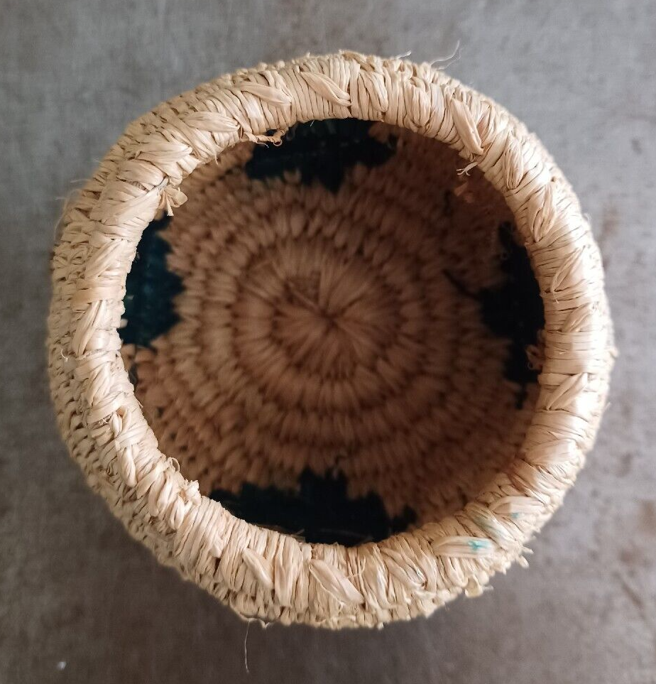 Small Hand Woven Basket With Lid 3.5" Tall Vintage | eBay