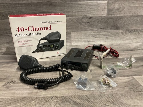 Radio Shack TRC-503 ~ 40 Channel Citizens Band CB Radio w/ Mic | eBay